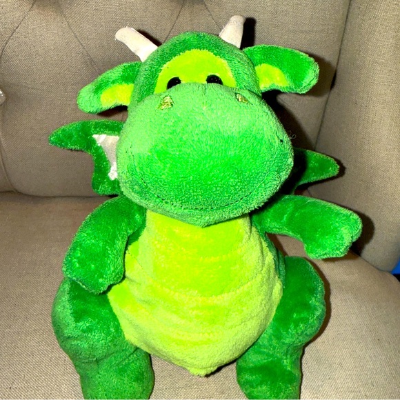 Toys ''R'' Us | Toys | Toys R Us Puff The Magic Dragon Draggie Green 2 ...